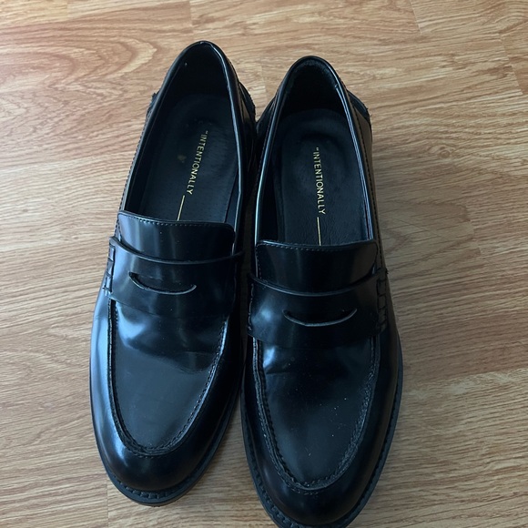 INTENTIONALLY BLANK | Shoes | Intentionally Blank Black Penny Loafers ...